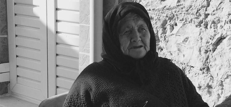 Ο ΓΙΑΤΡΟΣ ΕΚΠΑΙΔΕΥΕΤΑΙ | Αριστείδης Δάγλας - συγγραφέας